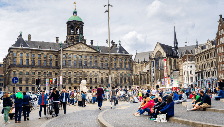 TOP 5 Instagrammable places in Amsterdam | City Game